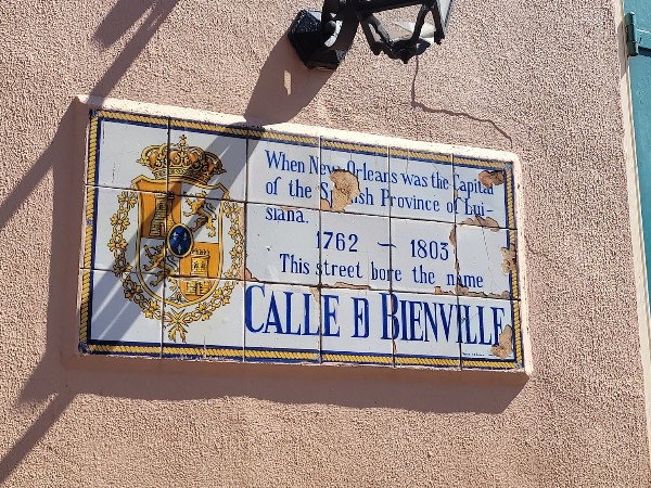 Spanish Signs In New Orleans